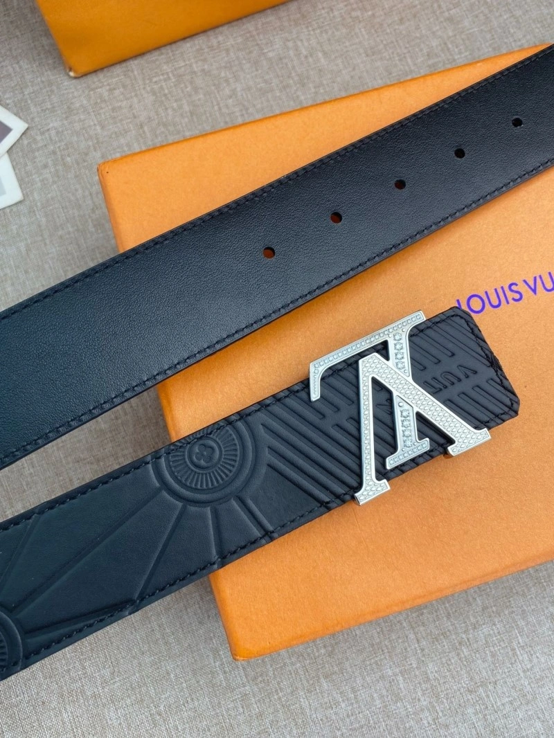1:1 copy Louis Vuitton Belts