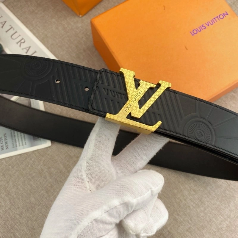 Low-cost Louis Vuitton Belts