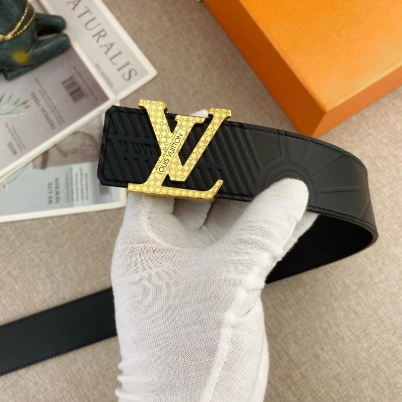 Low-cost Louis Vuitton Belts