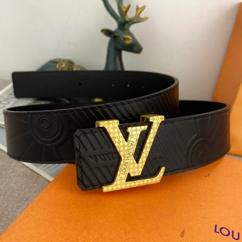 Low-cost Louis Vuitton Belts