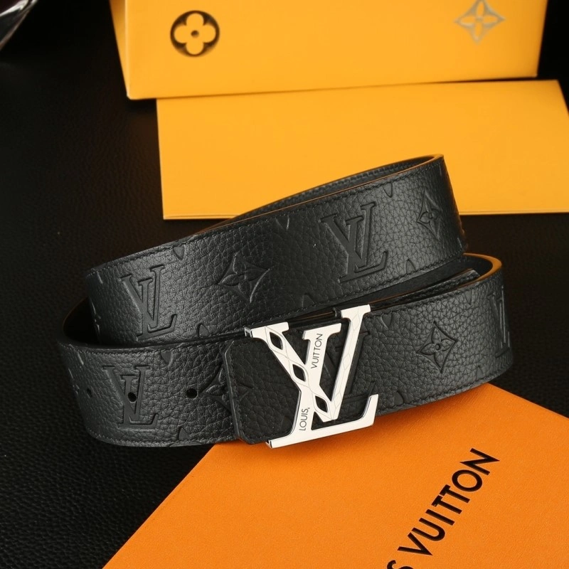 Low-cost Louis Vuitton Belts