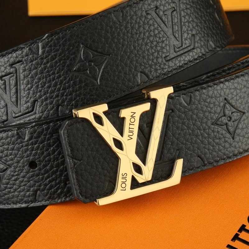 Low-cost Louis Vuitton Belts