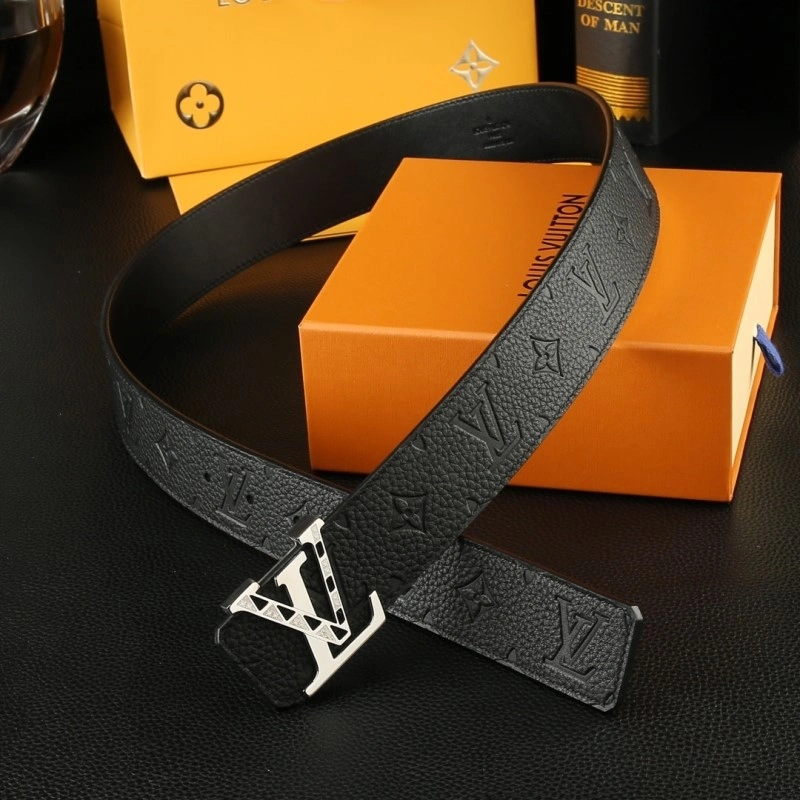 Accurate model Louis Vuitton Belts