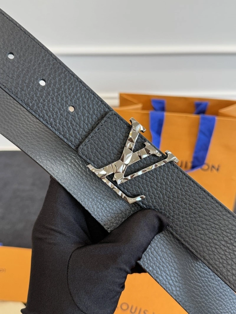 Official Louis Vuitton Belts