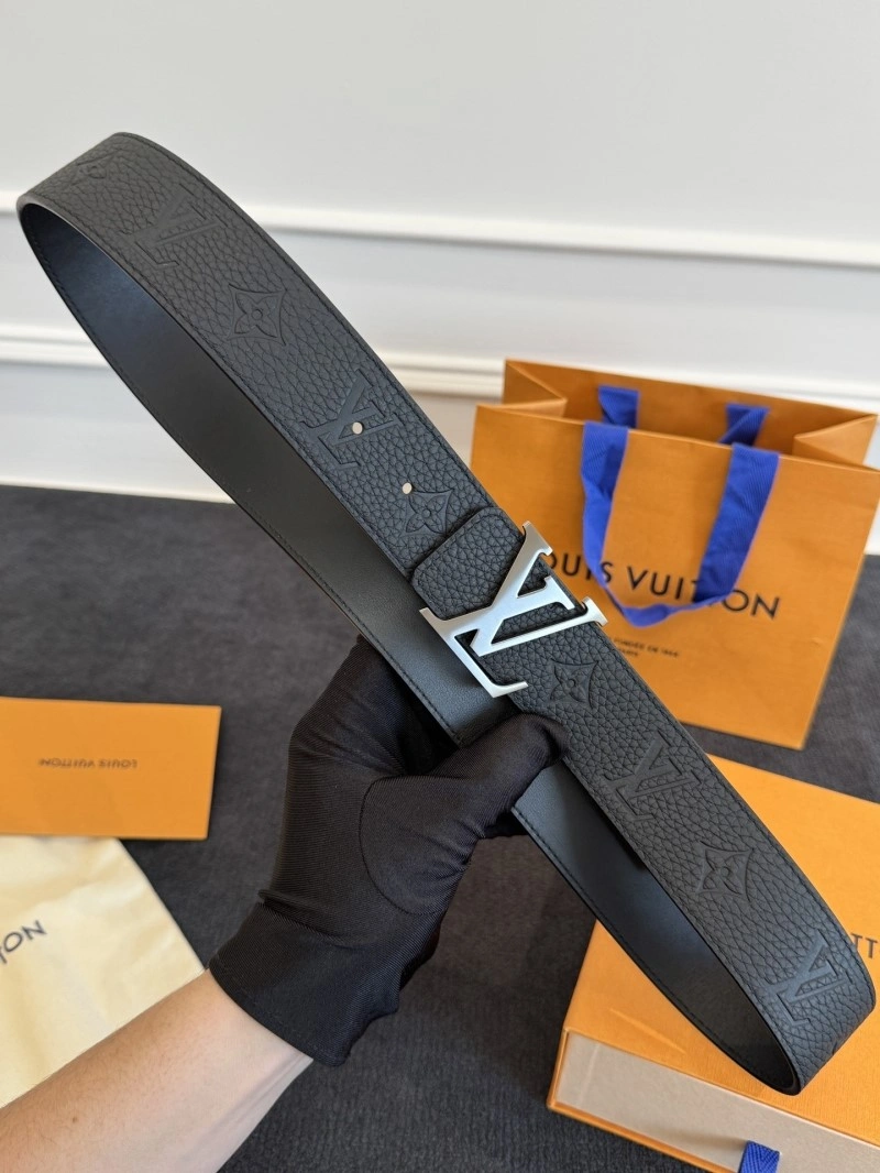 Bargain Louis Vuitton Belts