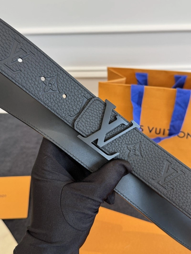 Bargain Louis Vuitton Belts