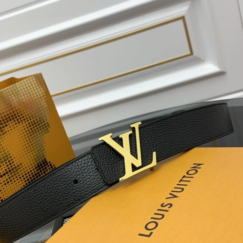 Accurate model Louis Vuitton Belts