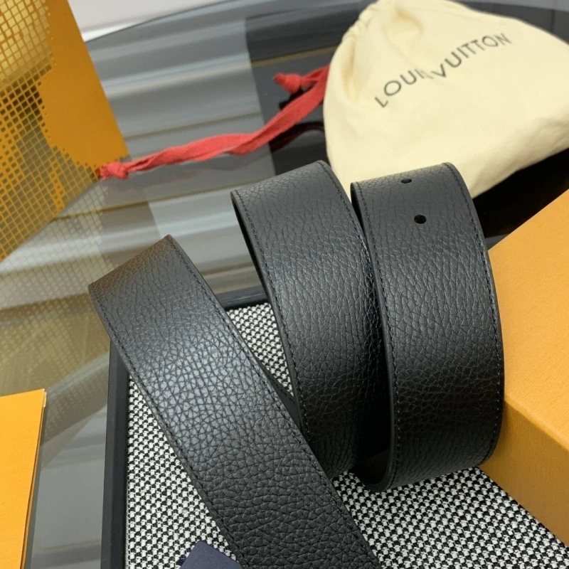 Accurate model Louis Vuitton Belts