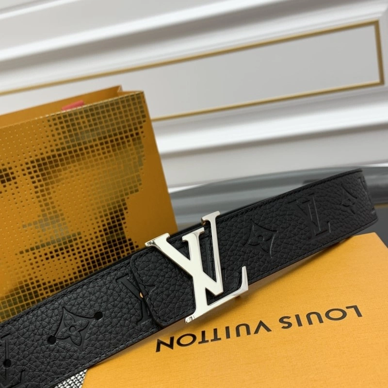 Top mirror Louis Vuitton Belts