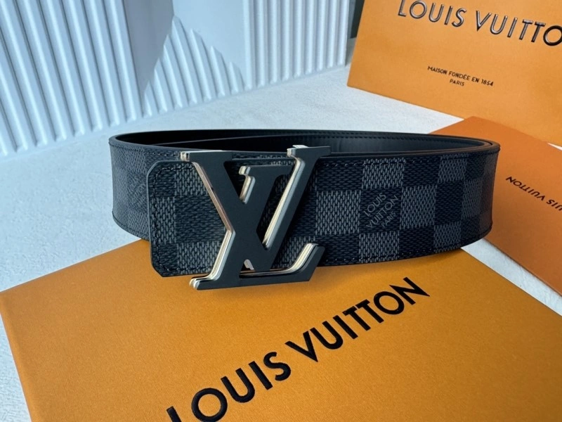 Original Louis Vuitton Belts