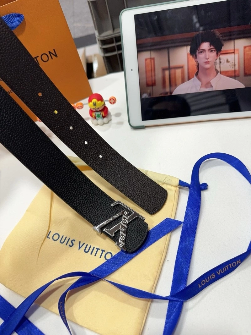 Official Louis Vuitton Belts