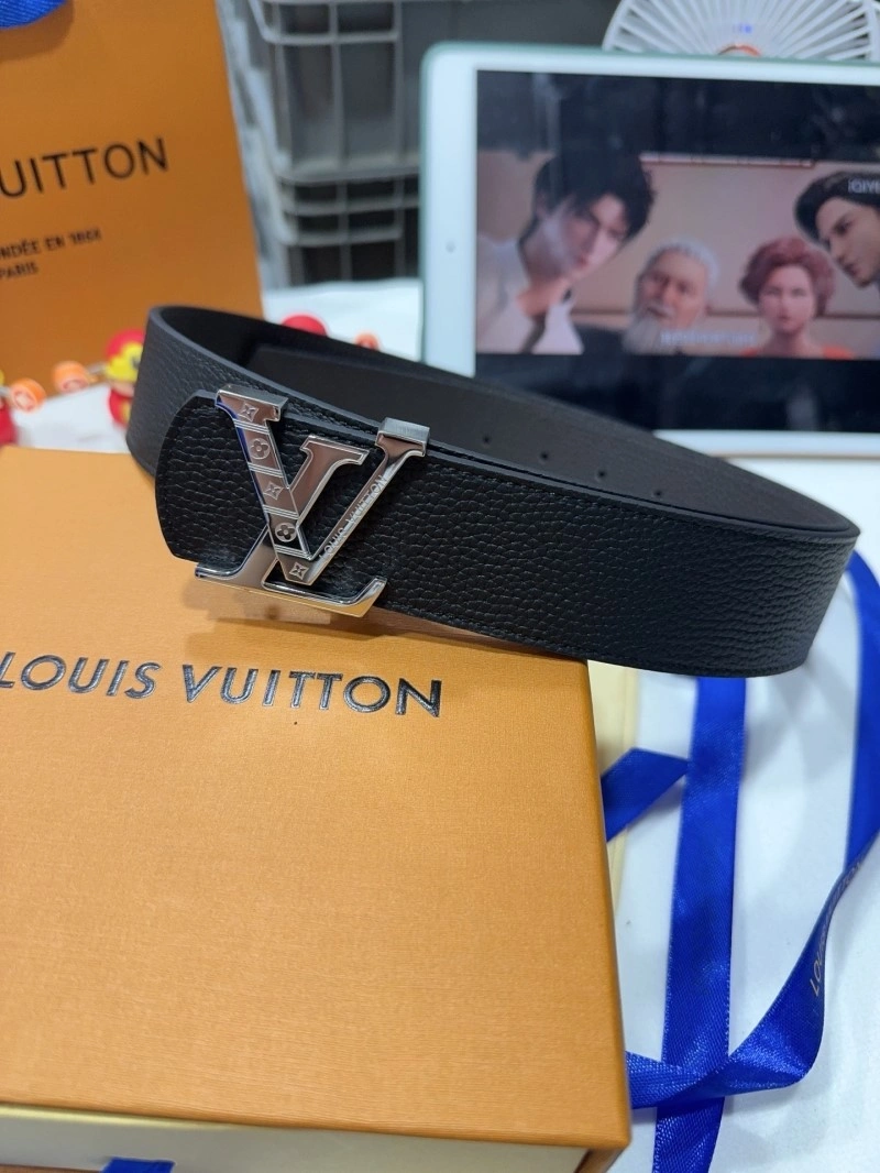 Official Louis Vuitton Belts