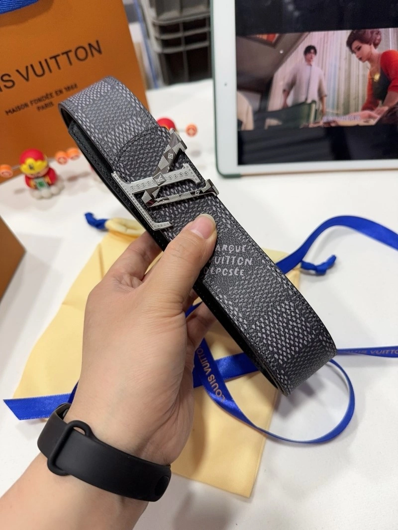 Exact replica Louis Vuitton Belts