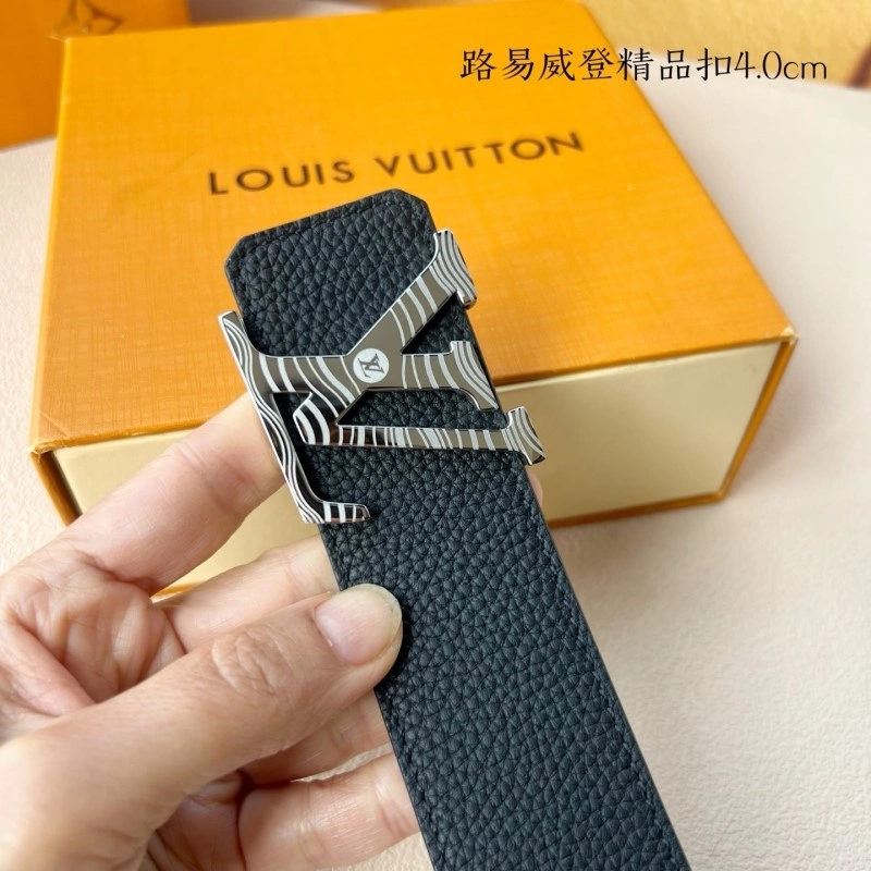 Accurate model Louis Vuitton Belts