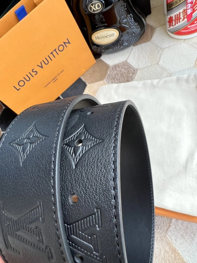 Official Louis Vuitton Belts