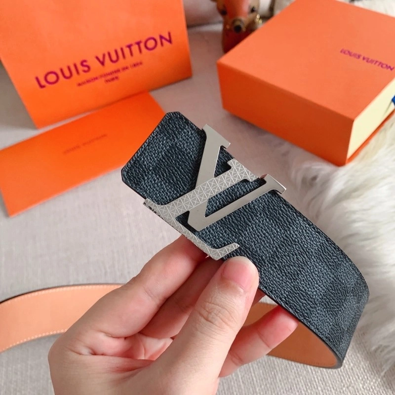 Accurate model Louis Vuitton Belts