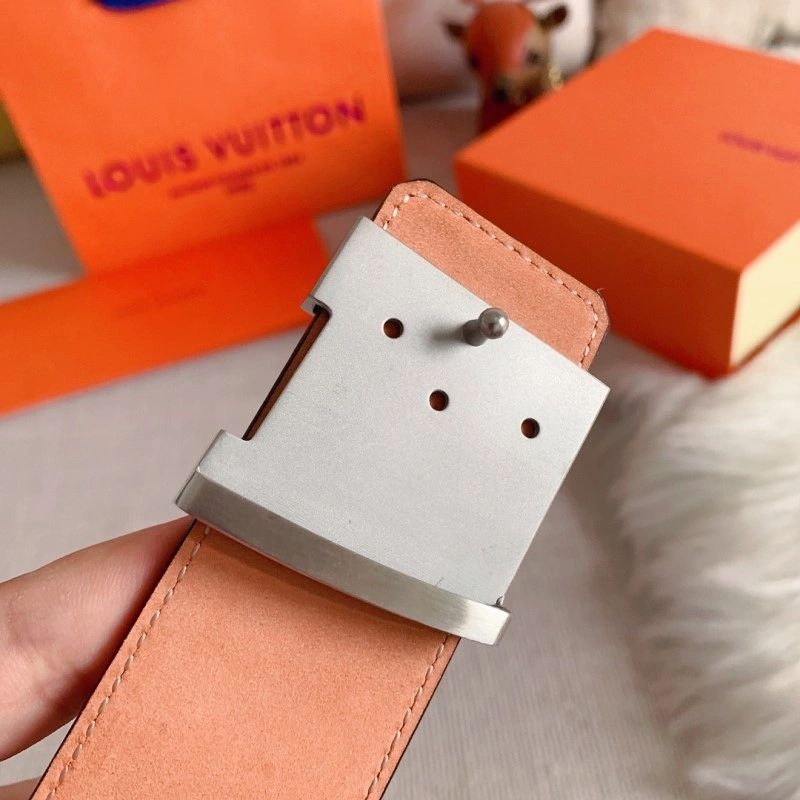 Accurate model Louis Vuitton Belts