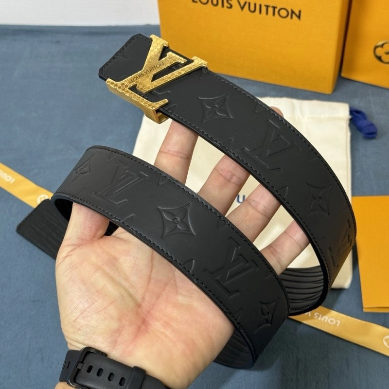 Accurate model Louis Vuitton Belts