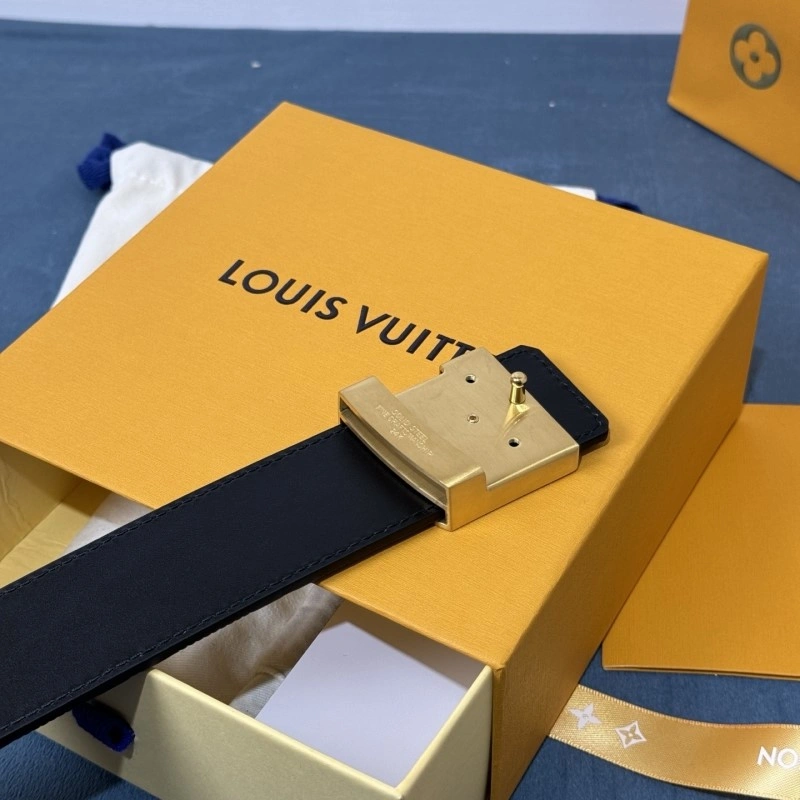 Inexpensive Louis Vuitton Belts