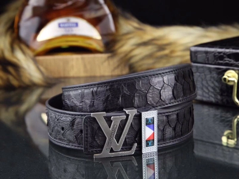 Low-cost Louis Vuitton Belts