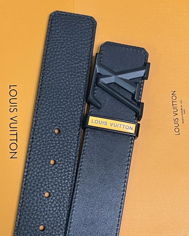 Low-cost Louis Vuitton Belts