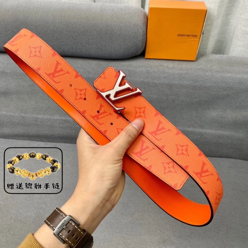 Low-cost Louis Vuitton Belts