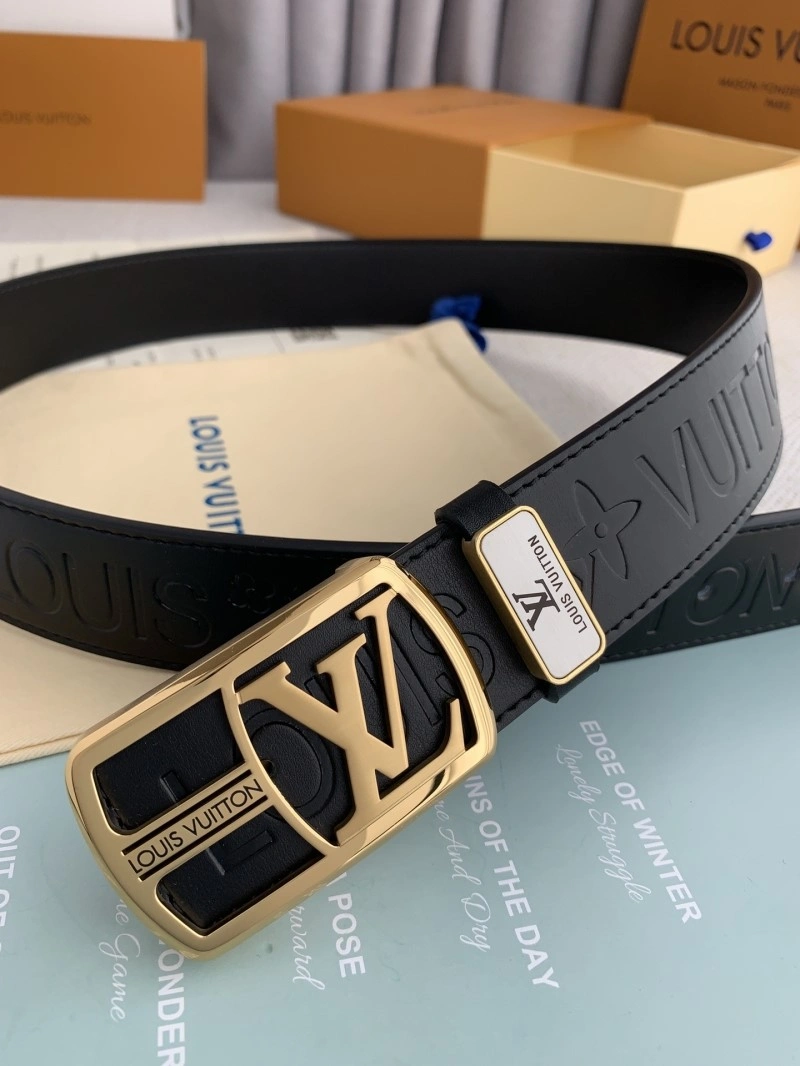 Top mirror Louis Vuitton Belts