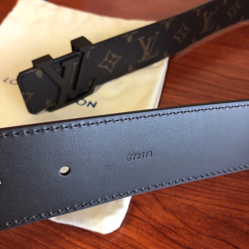 Low-cost Louis Vuitton Belts