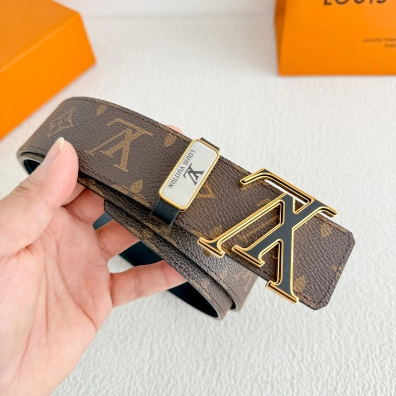Top mirror Louis Vuitton Belts
