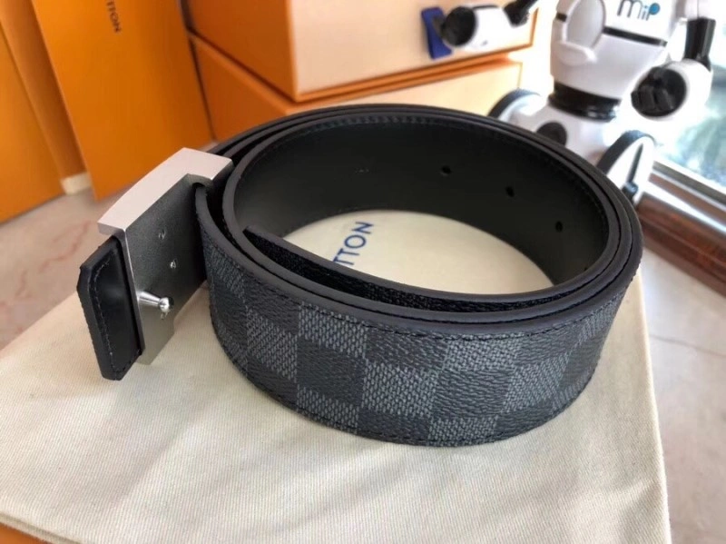High fidelity Louis Vuitton Belts