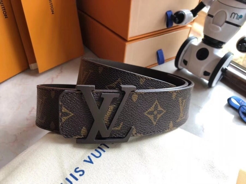 Exact replica Louis Vuitton Belts