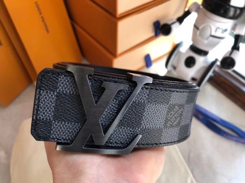 Official Louis Vuitton Belts