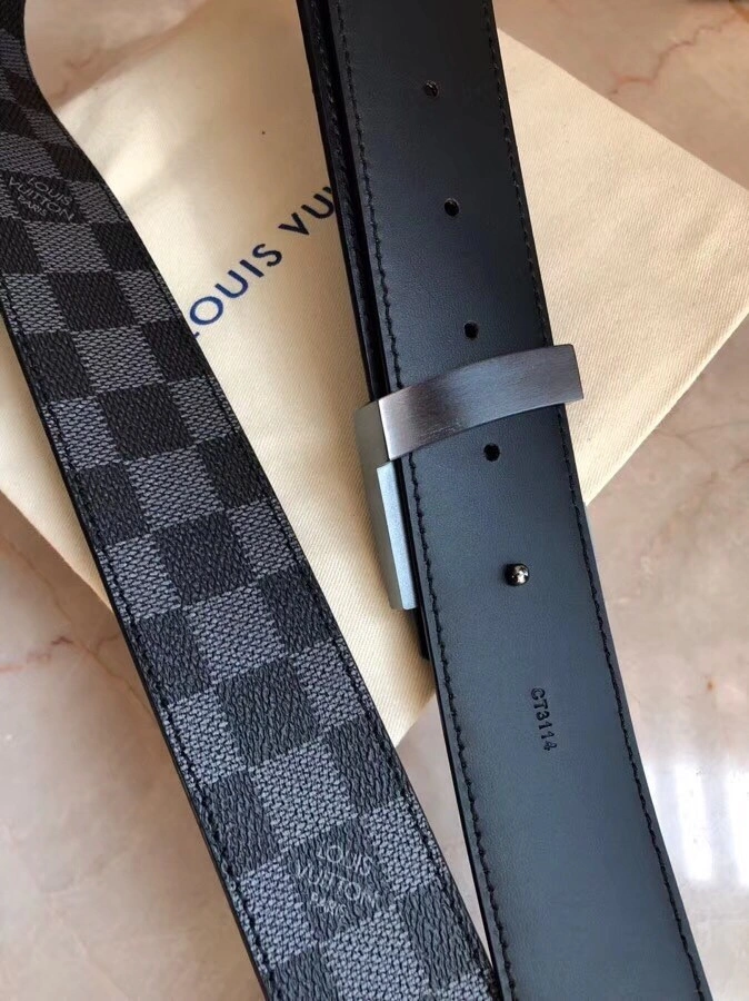 Official Louis Vuitton Belts