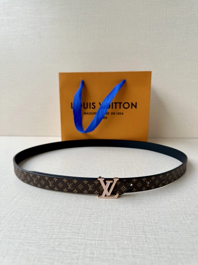 Top mirror Louis Vuitton Belts