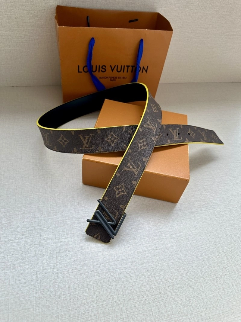Low-cost Louis Vuitton Belts
