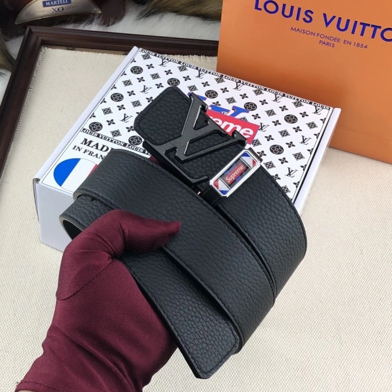 Top mirror Louis Vuitton Belts