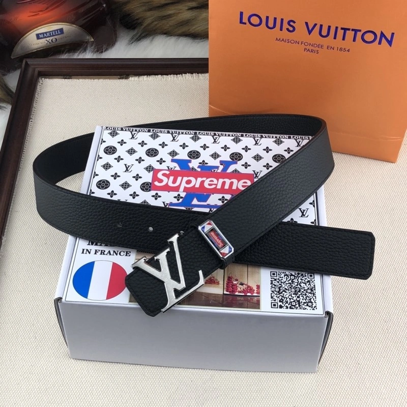 Top mirror Louis Vuitton Belts