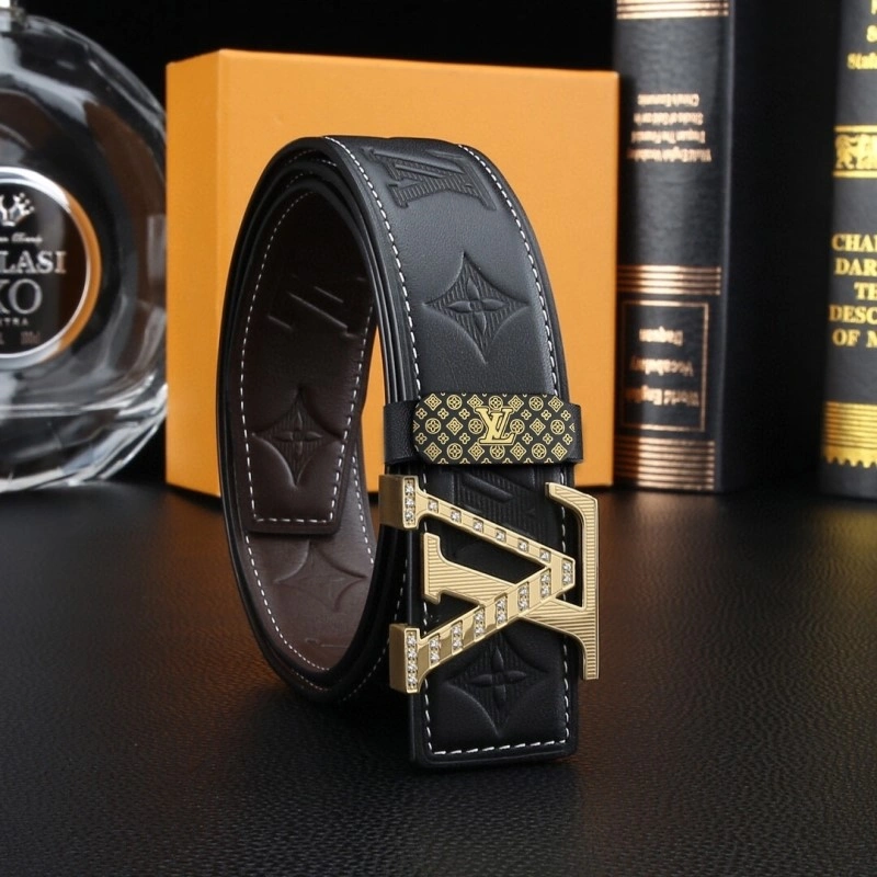 Accurate model Louis Vuitton Belts