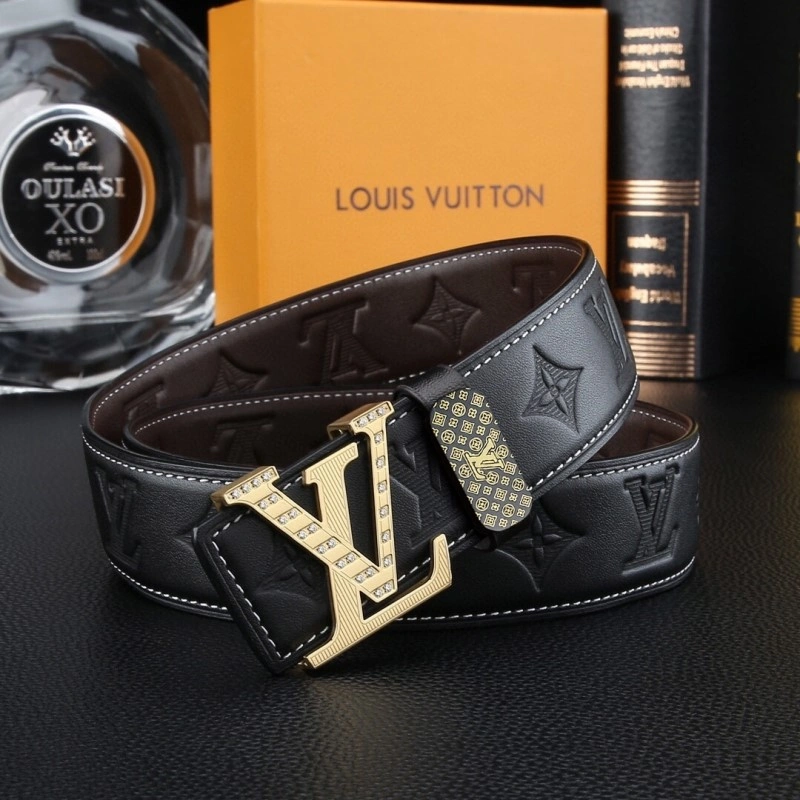 Accurate model Louis Vuitton Belts