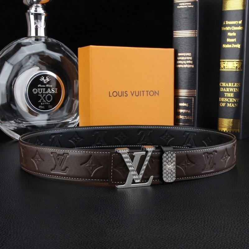 Accurate model Louis Vuitton Belts