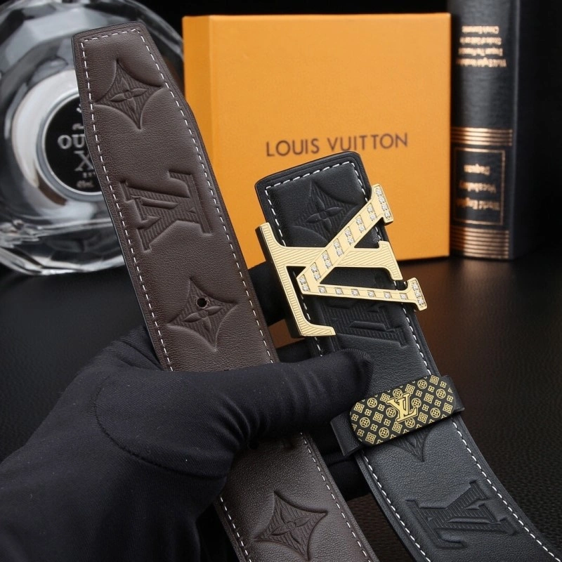 Accurate model Louis Vuitton Belts