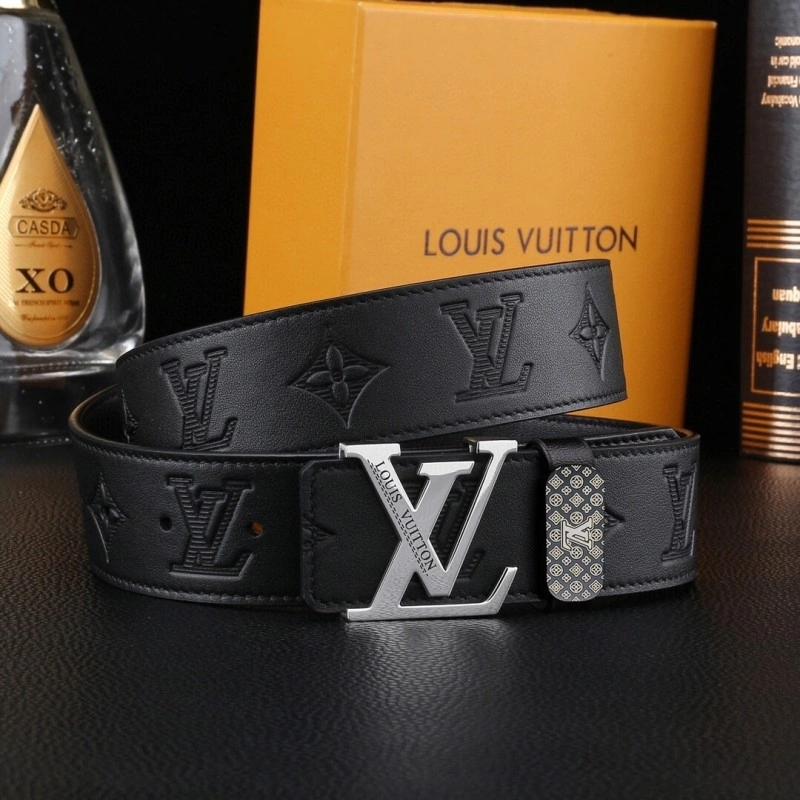 Accurate model Louis Vuitton Belts