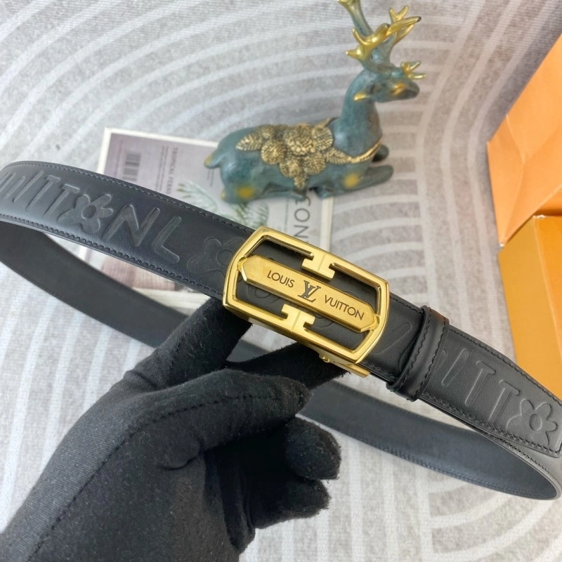 Accurate model Louis Vuitton Belts