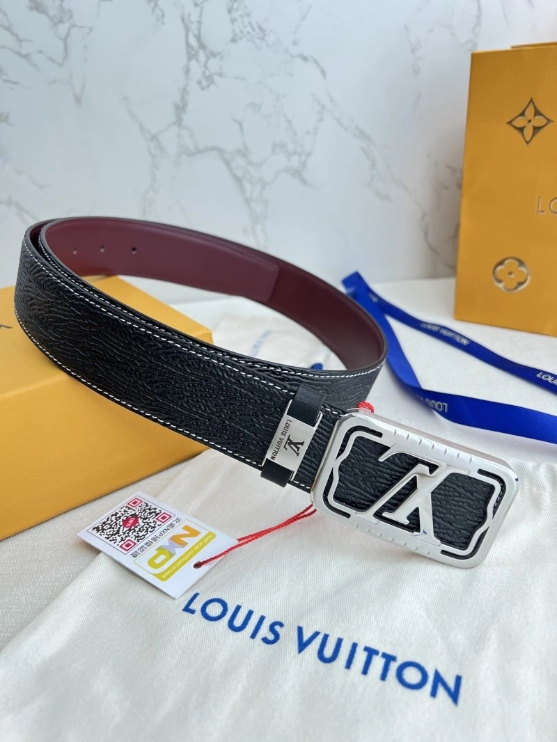 Low-cost Louis Vuitton Belts