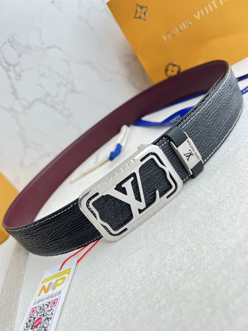 Low-cost Louis Vuitton Belts
