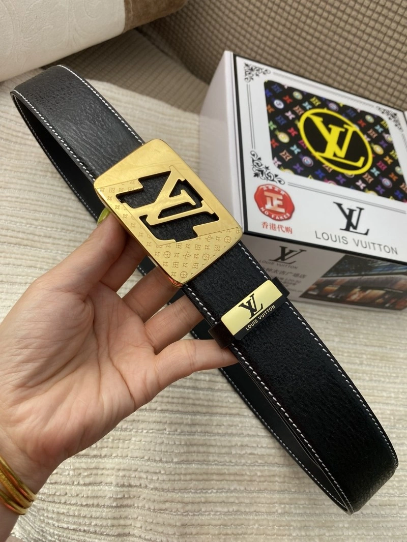 Accurate model Louis Vuitton Belts