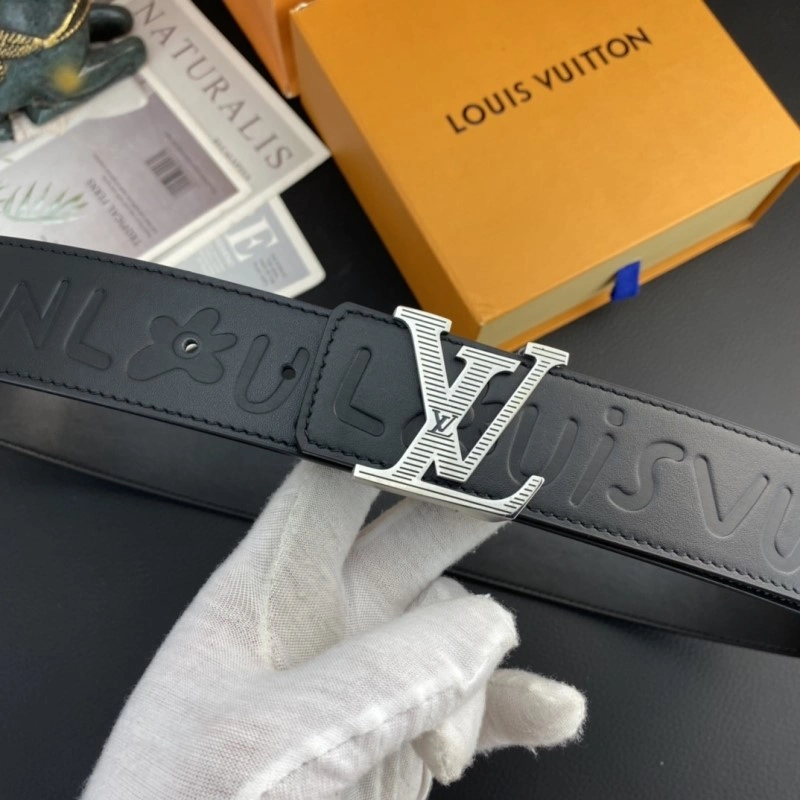 Accurate model Louis Vuitton Belts