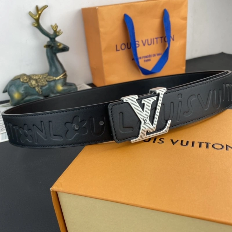 Accurate model Louis Vuitton Belts