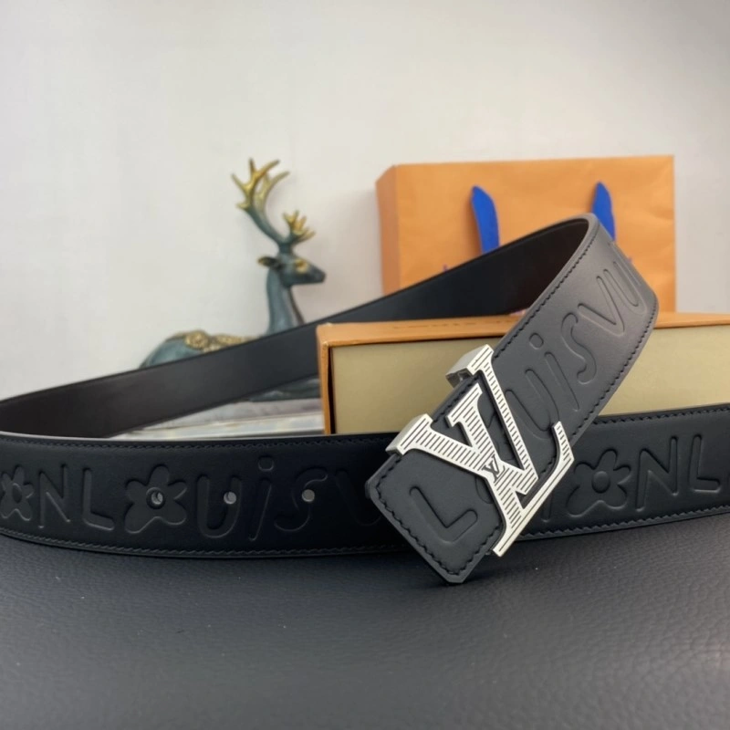 Accurate model Louis Vuitton Belts