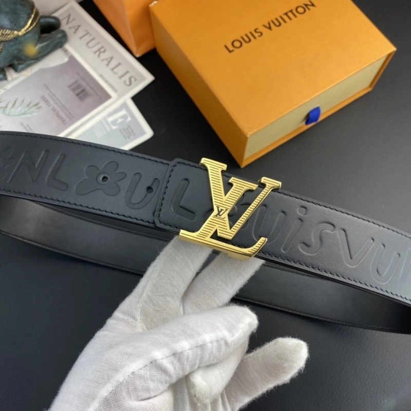 Accurate model Louis Vuitton Belts